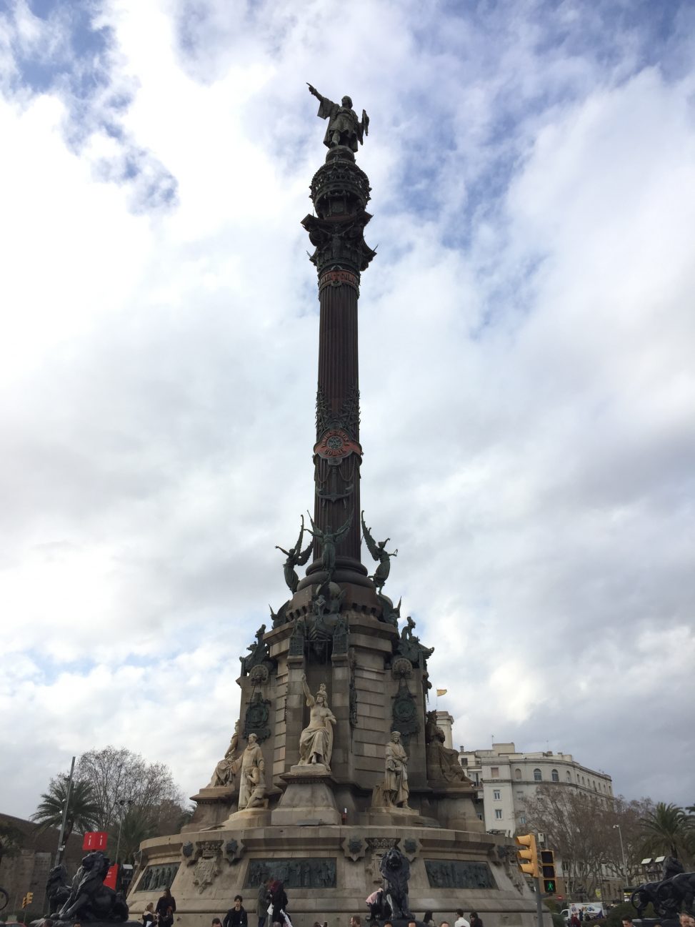 Monumento a Colón - Photos from Chris Hardie