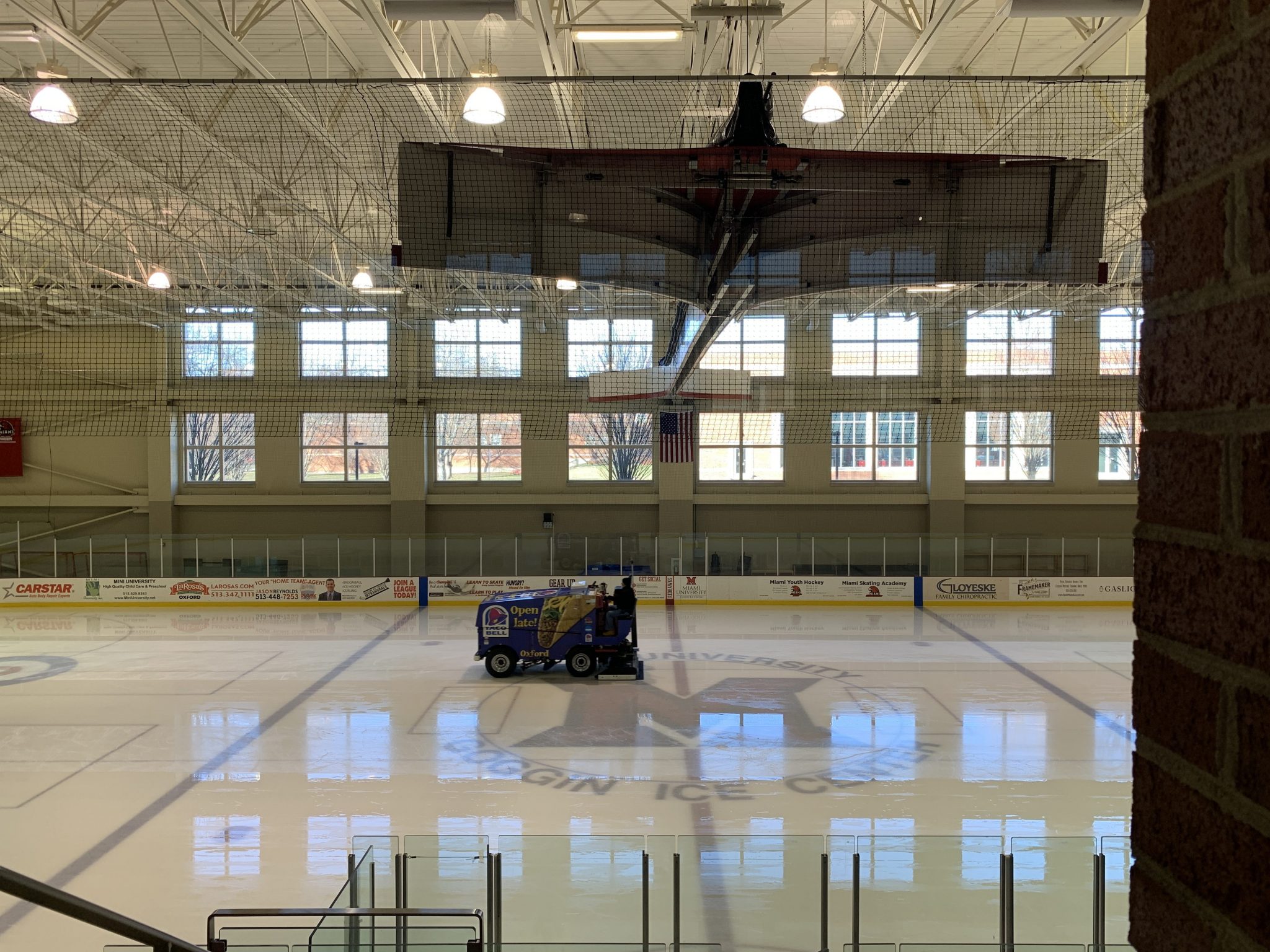 Ice machine - Photos from Chris Hardie